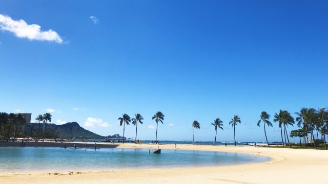 Python初学者向け:vs Codeでコーディングしているときに関数の定義を確認する方法 Happy Analysis